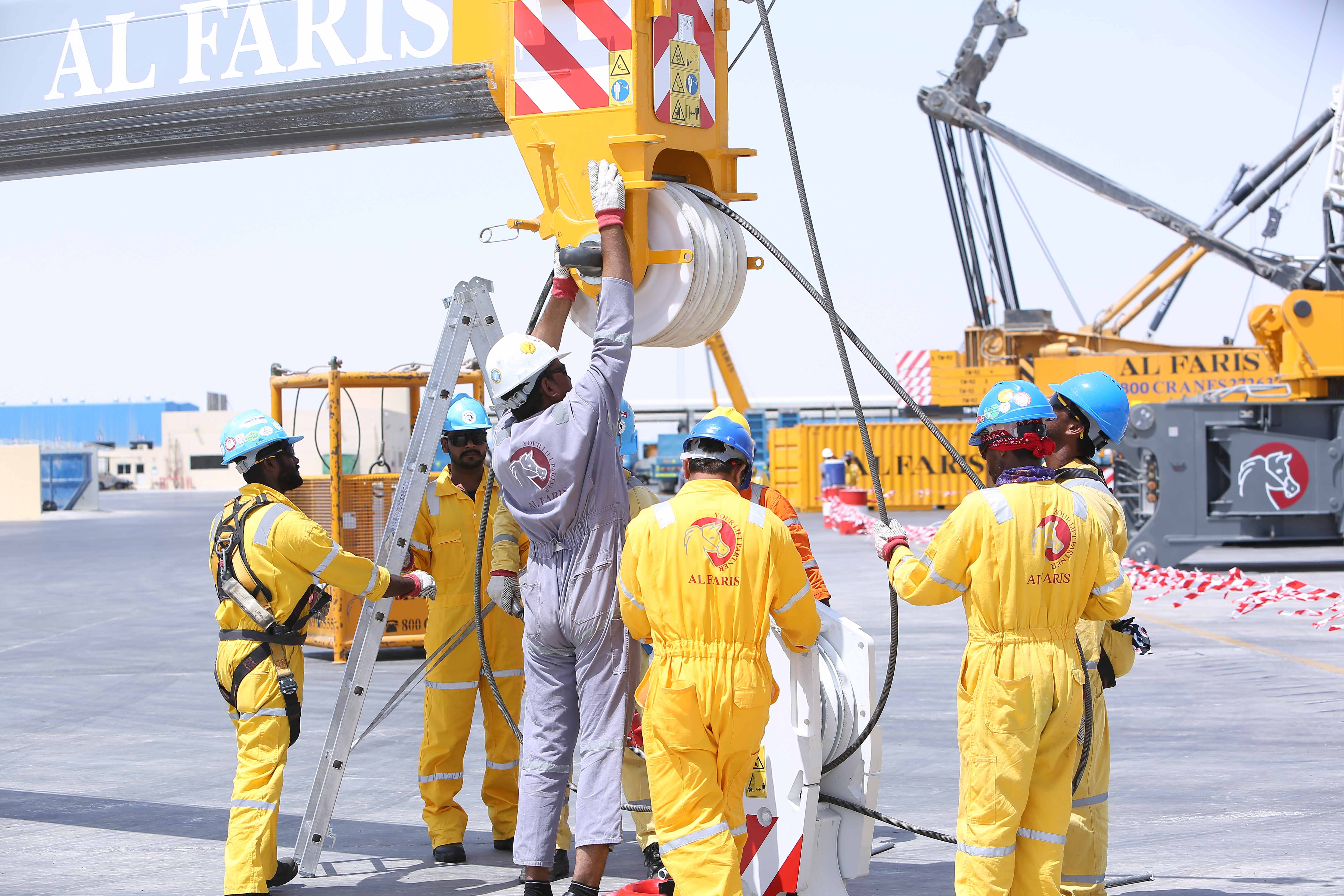 About Al Faris Group | Heavy Lifting Experts Since 1992